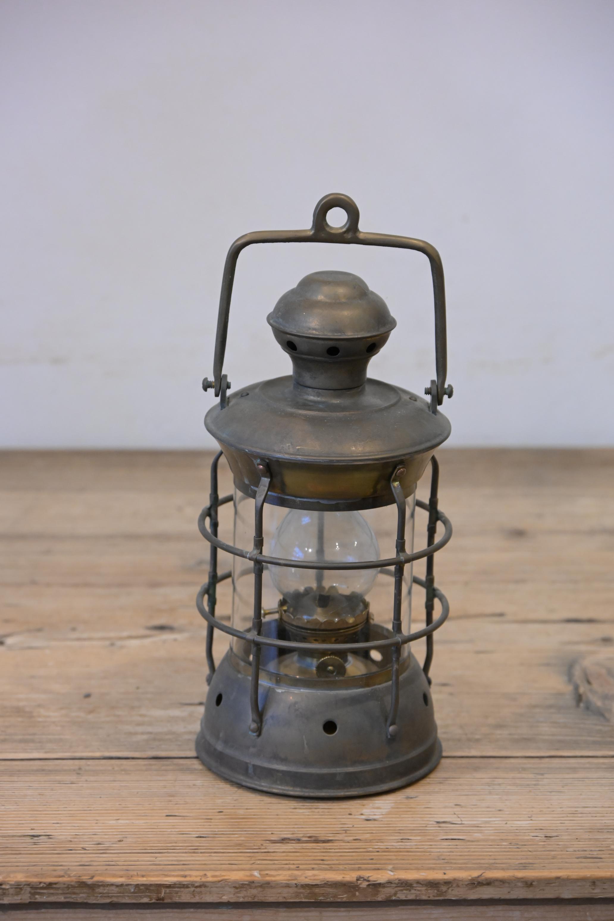 Nelson Lamp – moom